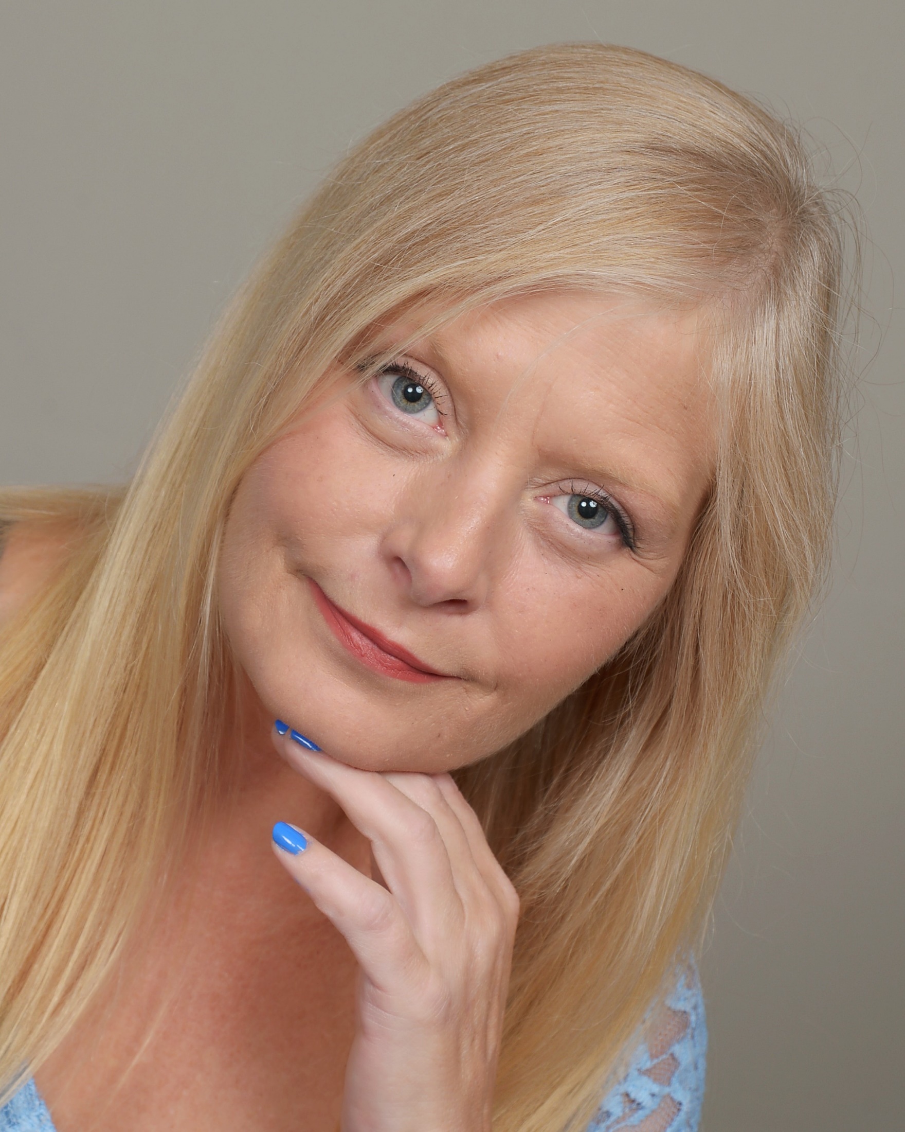 Psychic Readings by Ruby Faye | The Psychic Power Network®