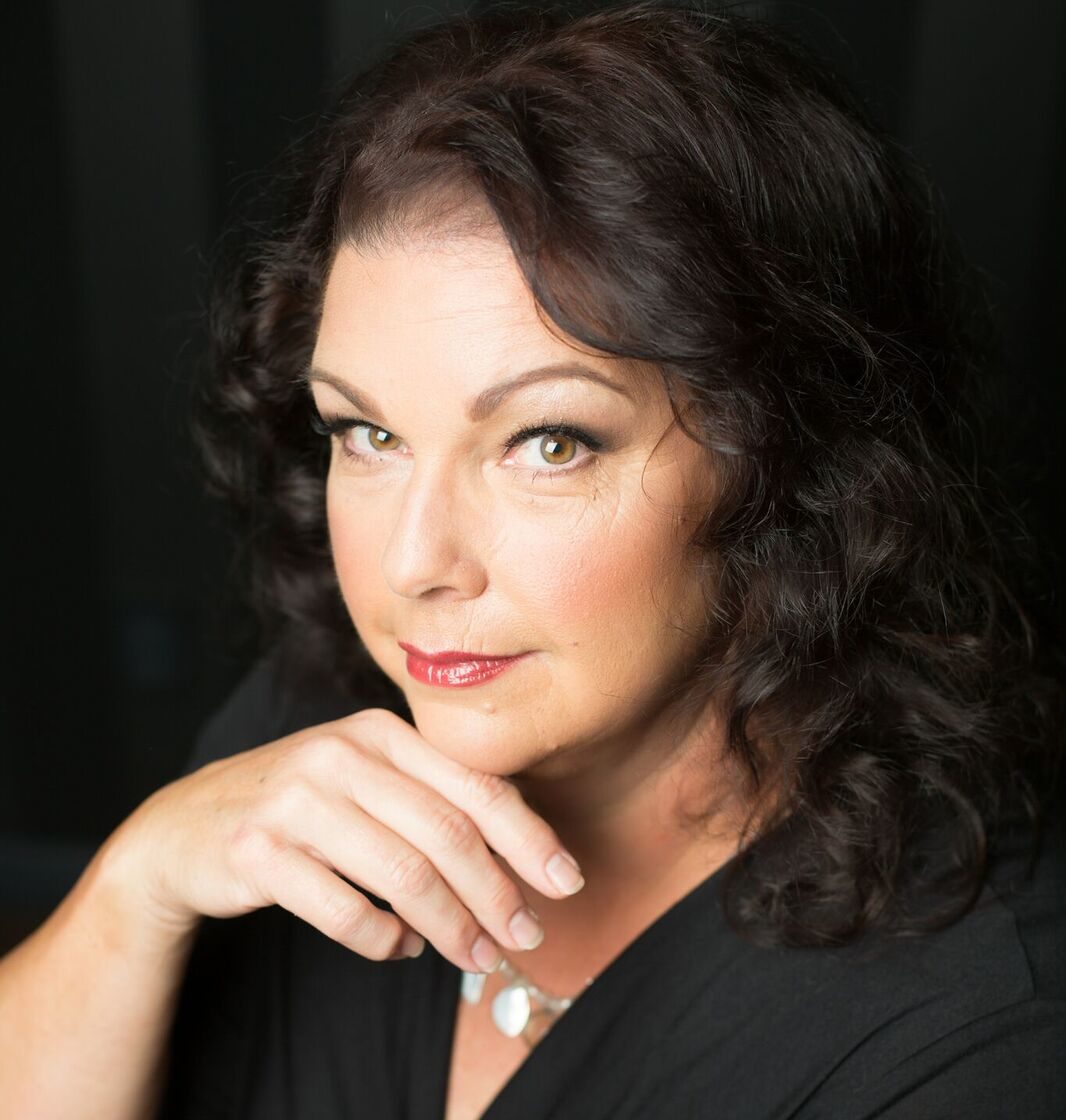 Psychic Readings by Donna Day | The Psychic Power Network®
