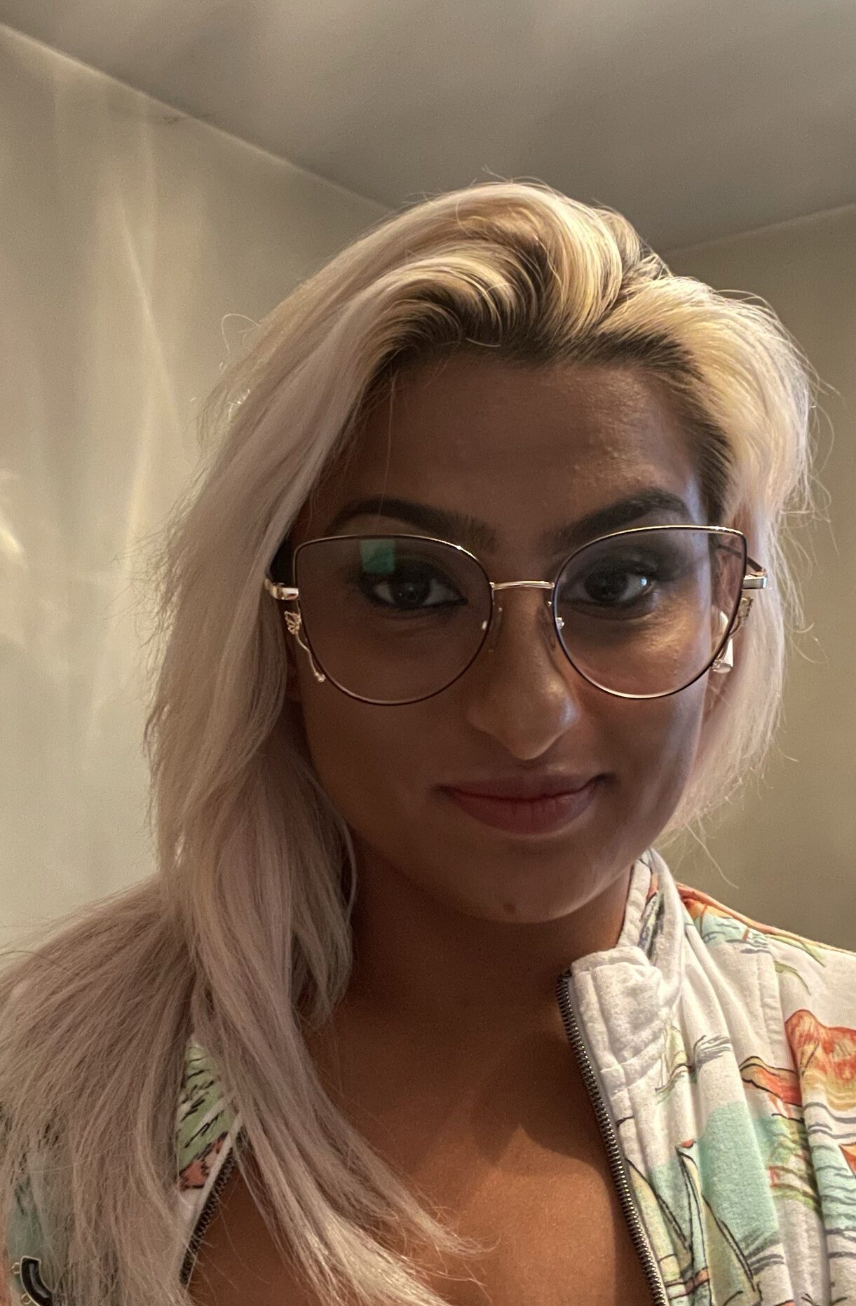 Psychic Readings by Vanessa Rich | The Psychic Power Network®