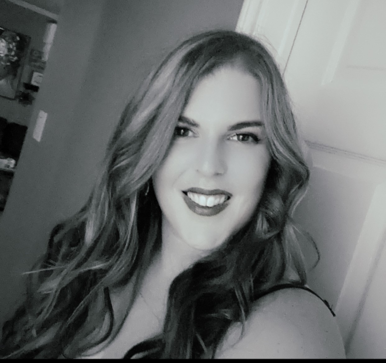 Psychic Readings by Nicola Walker | The Psychic Power Network®